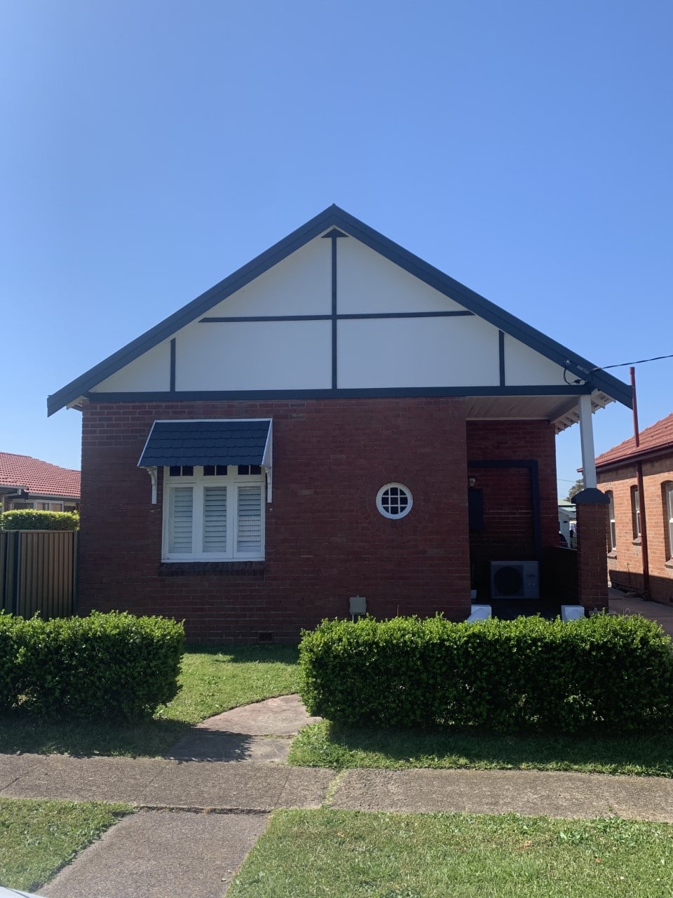 Snapper's big obsession with tiny windows | Newcastle Weekly