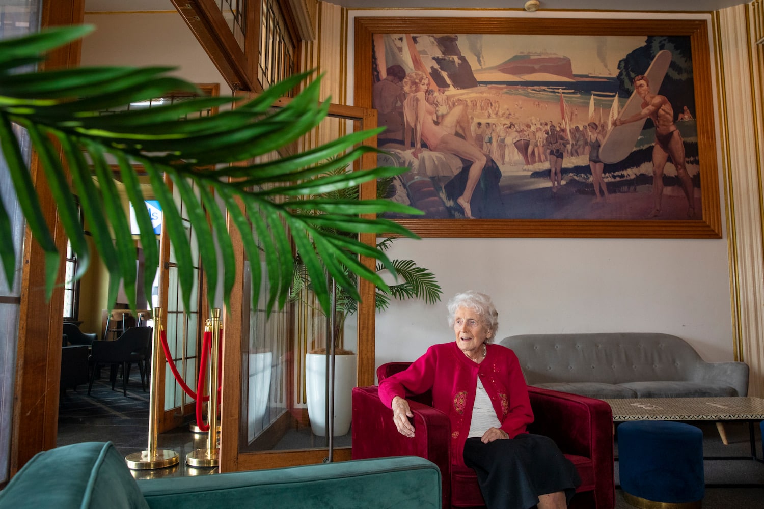 Cheers to 101 years: Dorothy Sneddon celebrates major milestone