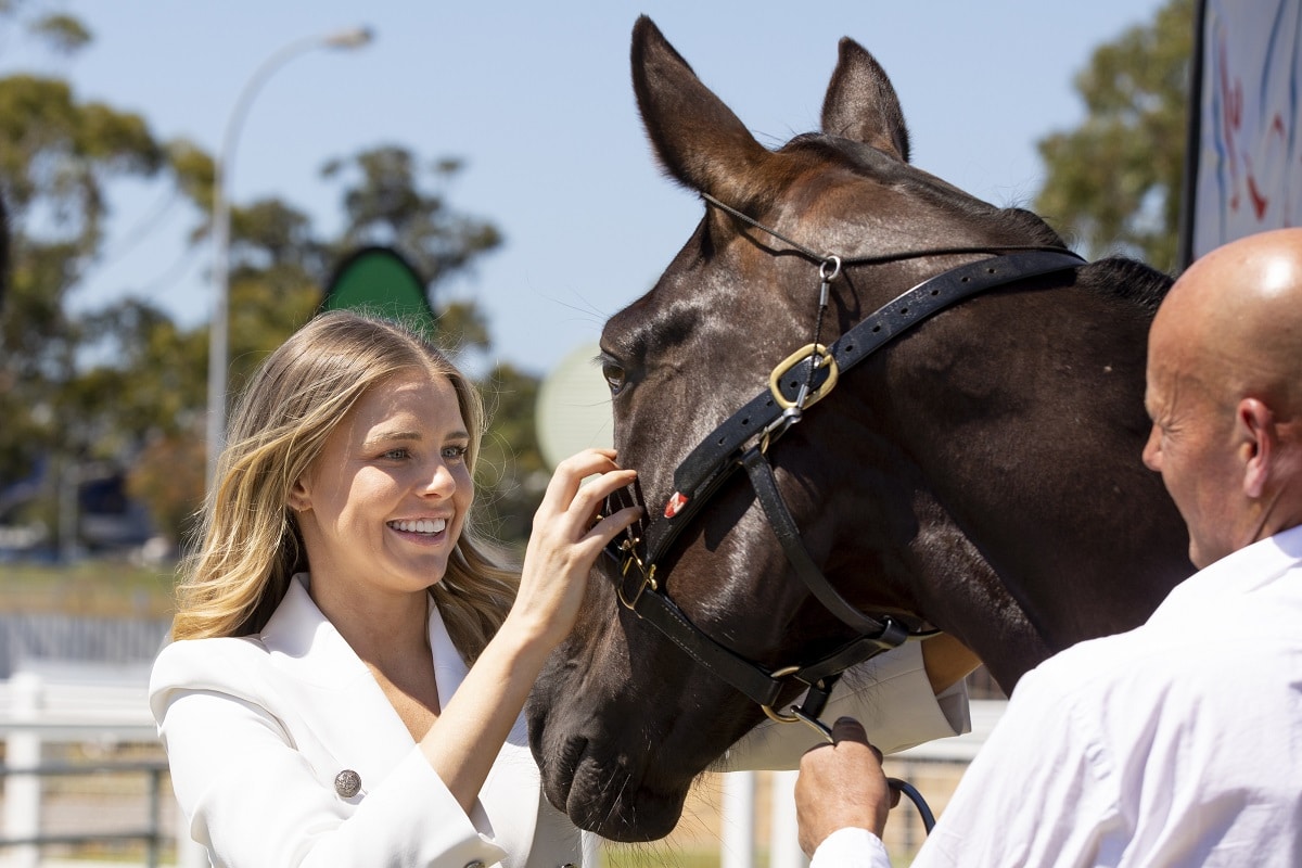 Tegan's Inter Dominion support a 'beauty' | Newcastle Weekly