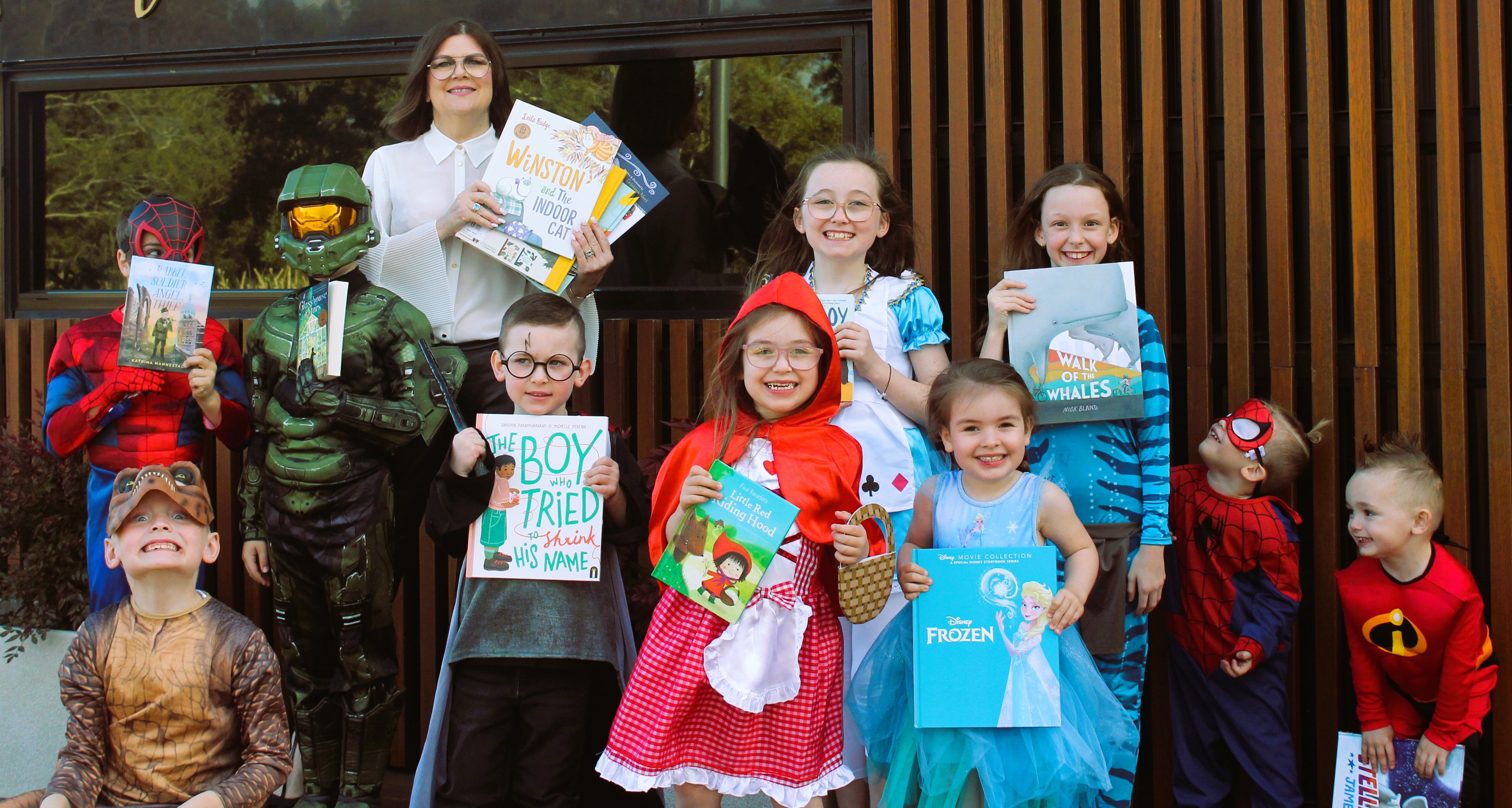 Community street library a hit in Chisholm | Newcastle Weekly
