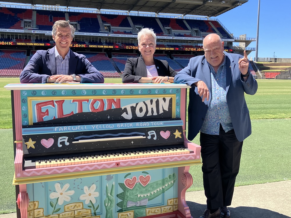 Aussie music pioneer still Chugging along after five decades ...