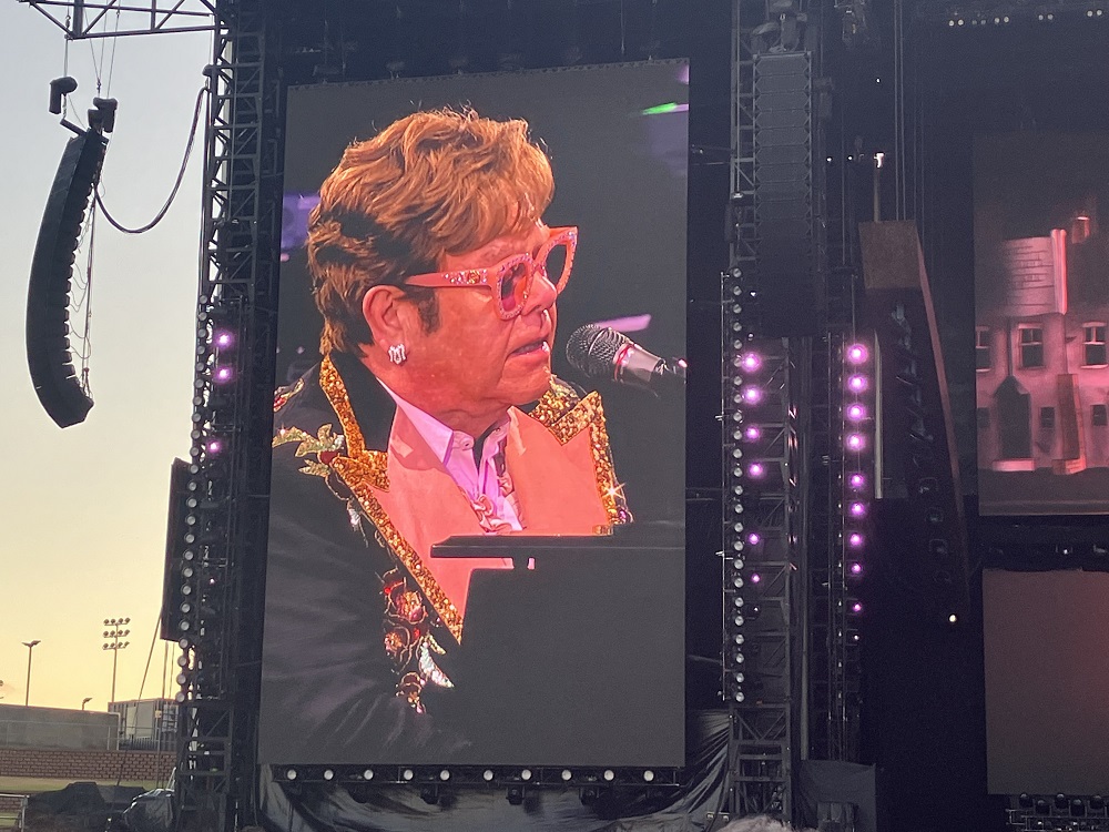 Sir Elton still the ultimate showman | Newcastle Weekly