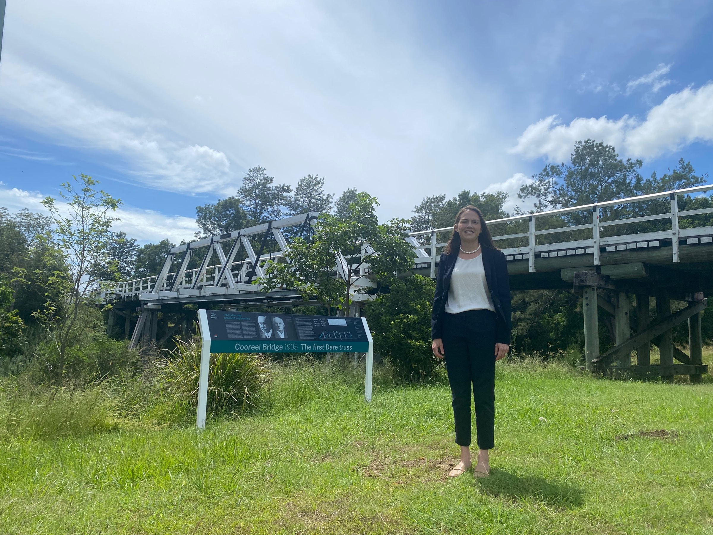 Heritage signage installed at Hunter bridges | Newcastle Weekly