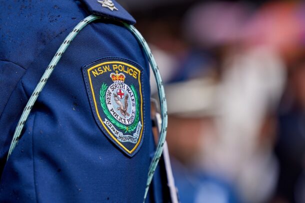 Six hospitalised after stolen car crashes at Woodberry | Newcastle Weekly